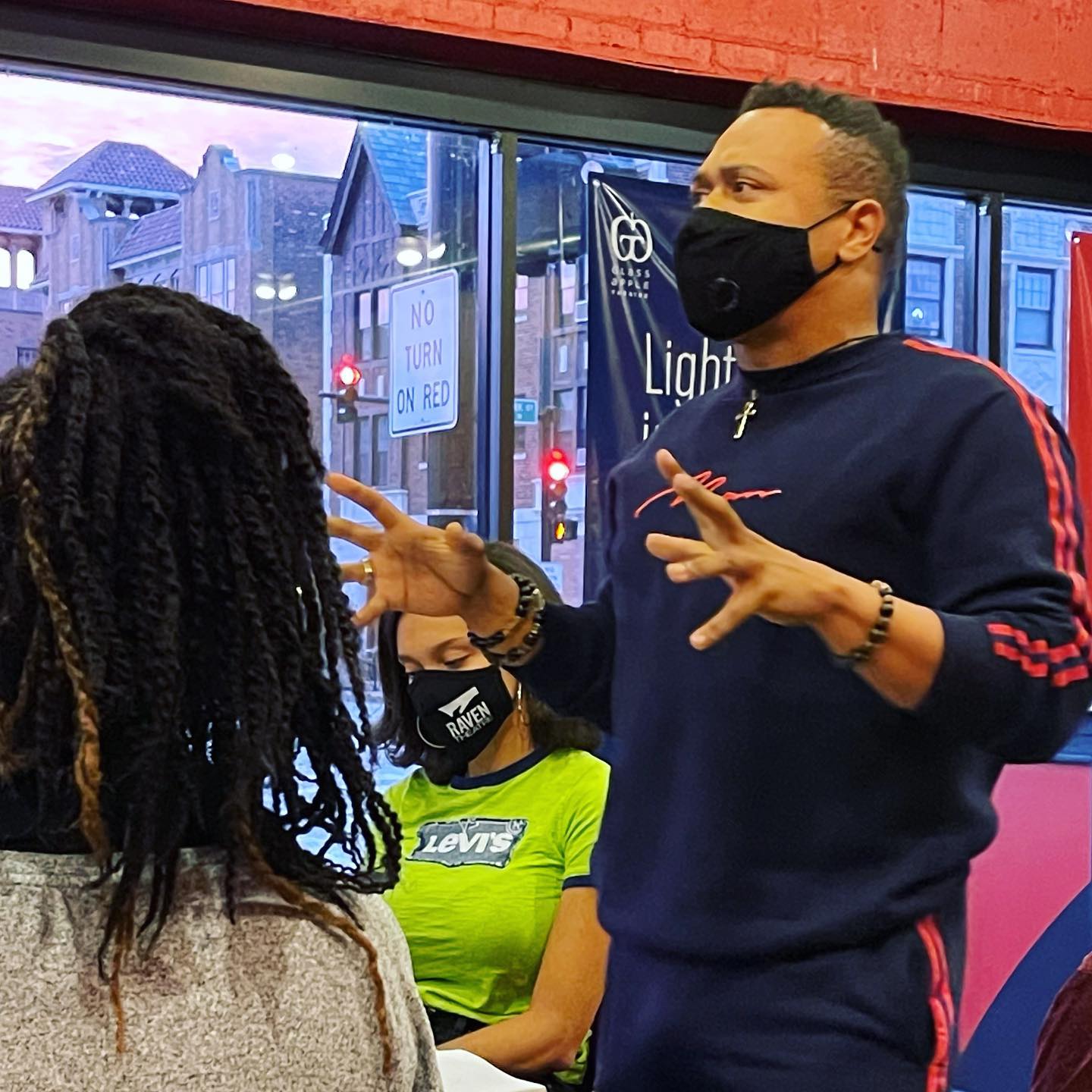 Raven Theatre – TripHock